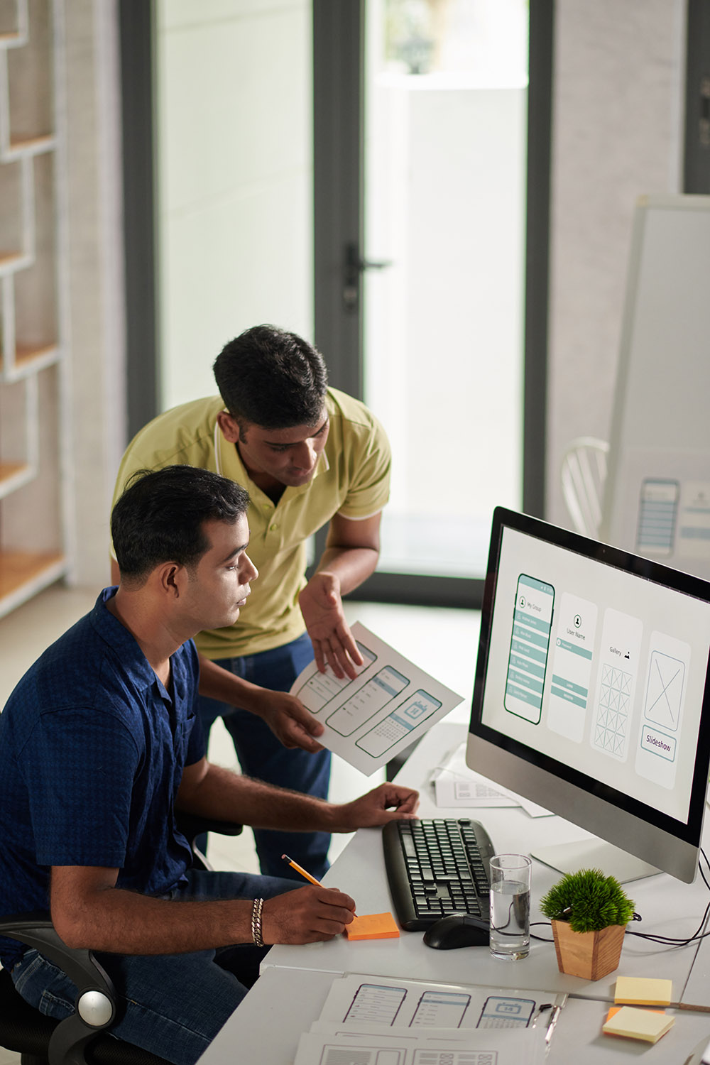 24 Best Jobs For Introverts: What Careers Are Suitable?